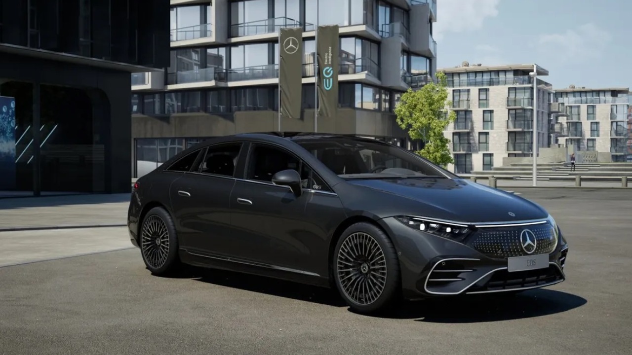 Prices and Specifications for Mercedes-Benz EQS sedan EQS 450+ 2023 in Saudi Arabia | Autopediame